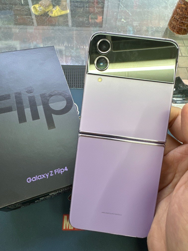 Samsung z flip 4 256gb ( promo ), Mobile Phones & Gadgets, Mobile ...