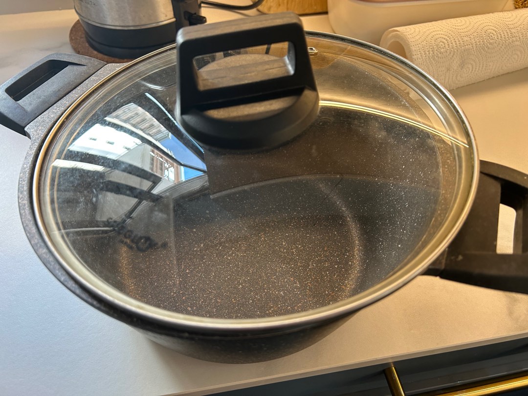 Shogun granite pot, Furniture & Home Living, Kitchenware & Tableware ...