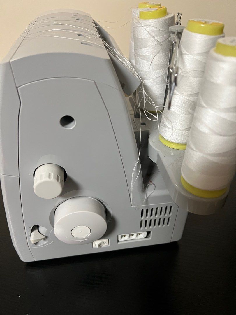 Singer 14Hd854 Heavy Duty 4 Thread Edging Overlocker Sewing Machine ...