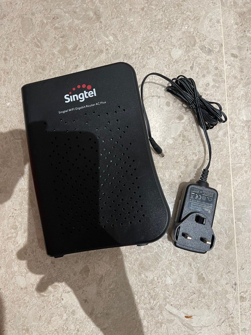 Singtel WiFi Gigabit Router AC Plus, Computers & Tech, Parts ...