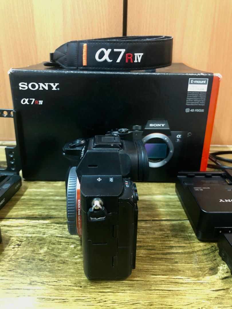 Sony A7R4 body camera, Photography, Cameras on Carousell