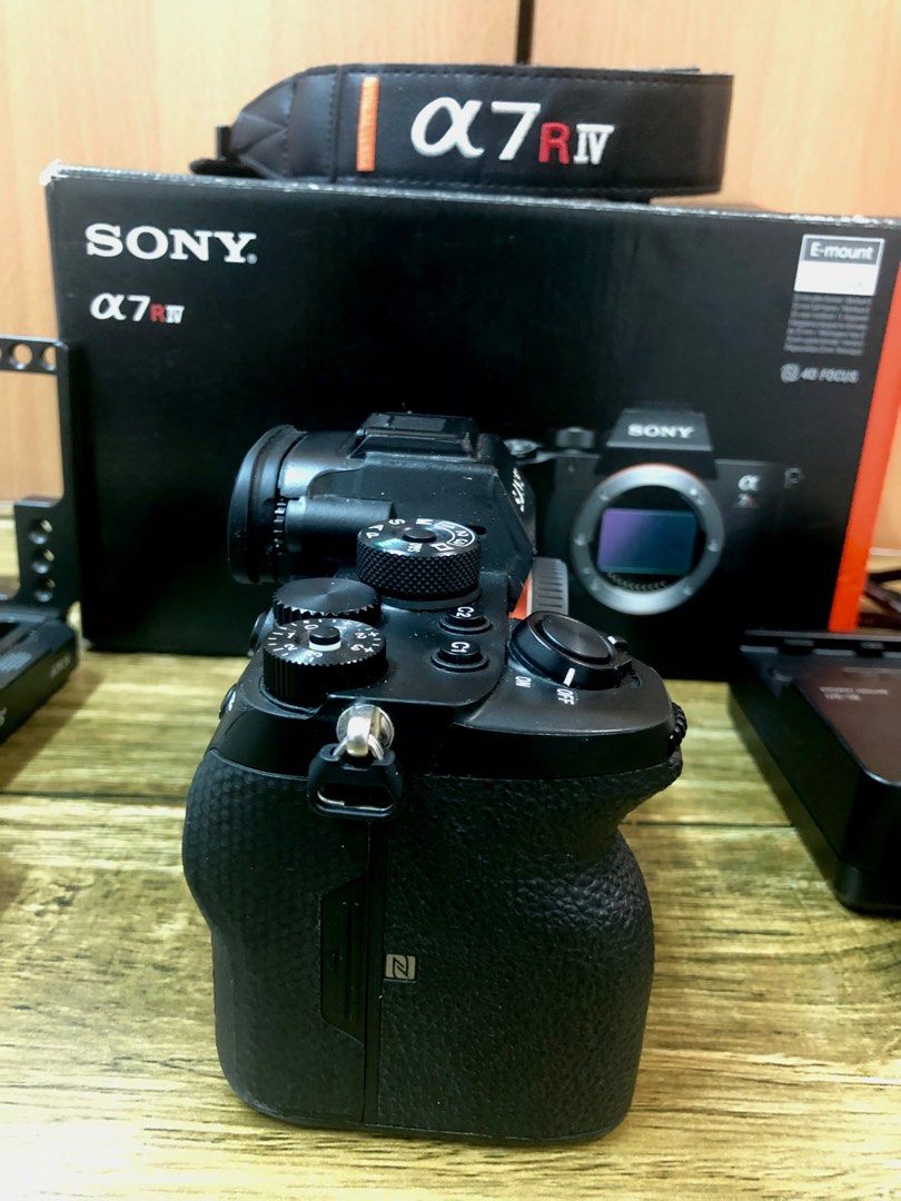 Sony A7R4 body camera, Photography, Cameras on Carousell
