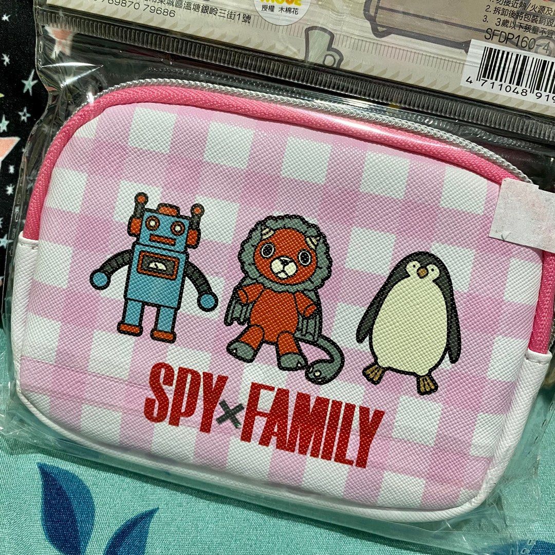 Spy x Family pouch (Anya, Loid, Yor), Women's Fashion, Bags & Wallets ...