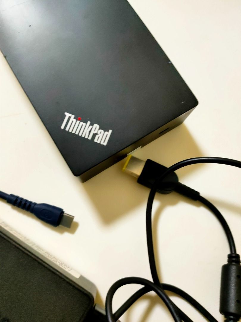 ThinkPad USB-C Dock docking hub type C connector, with 90W power supply ...