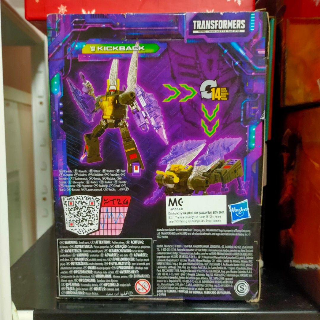 Transformers Legacy Insecticon Kickback NEW, Hobbies & Toys, Toys ...