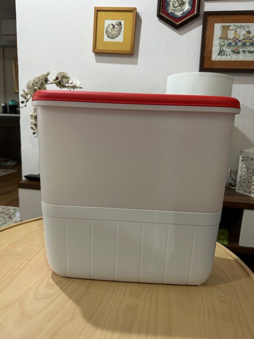 Tupperware Rice Container storage, Furniture & Home Living, Kitchenware ...