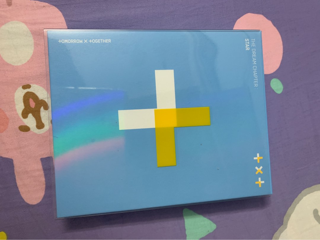 Txt debut album tomorrow by together 專輯, 興趣及遊戲, 收藏品及紀念品, 韓流 - Carousell