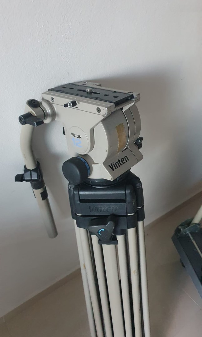 Vinten Vision 12 Tripod Parts, Photography, Video Cameras on Carousell