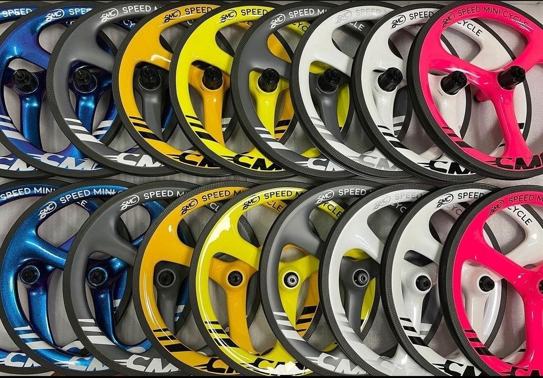 Want to buy Brompton SMC carbon rims on Carousell