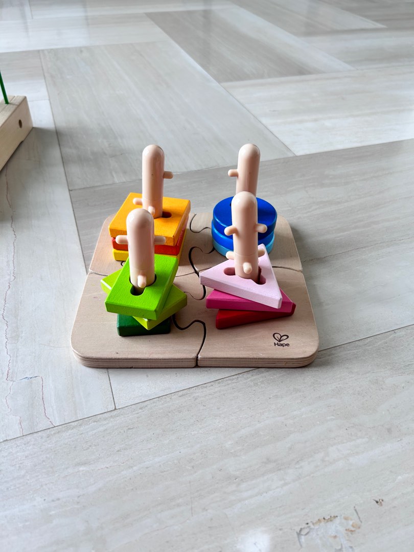 Wooden Montessori shape sorter, Hobbies & Toys, Toys & Games on Carousell