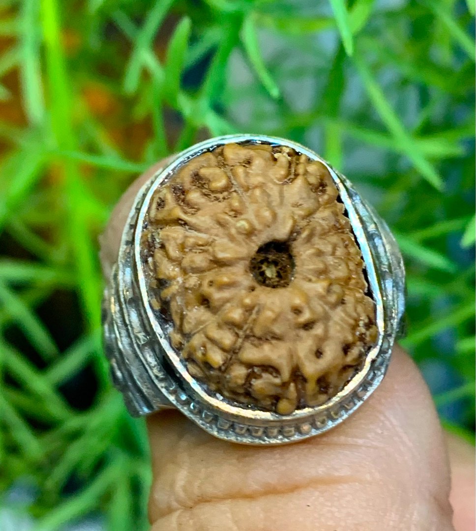12 mukhi Faces Rudraksha Silver Ring, Women's Fashion, Jewelry ...