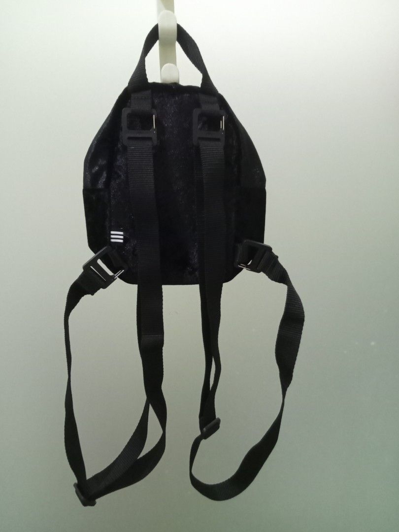 Adidas Mini Backpack Original, Fesyen Wanita, Tas & Dompet di Carousell