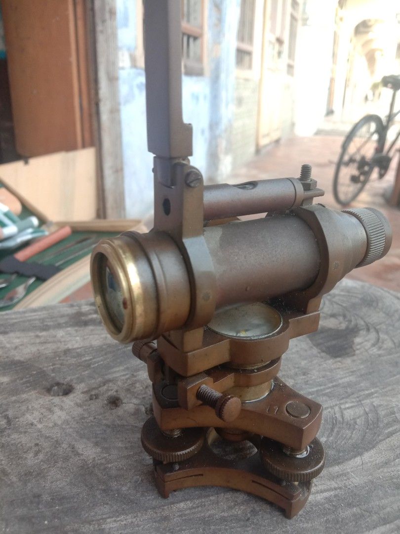 Antique Brass Top Bubble Dumpy Level 7", Hobbies & Toys, Collectibles ...