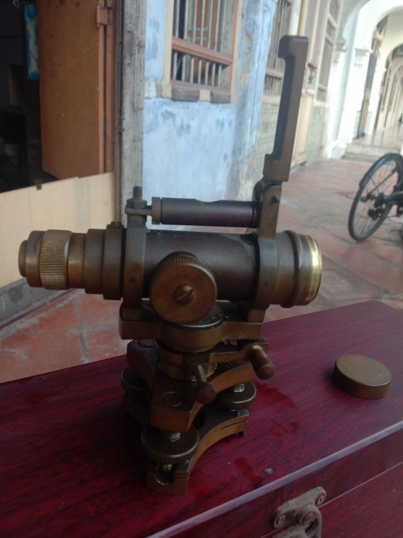 Antique Brass Top Bubble Dumpy Level 7", Hobbies & Toys, Collectibles ...