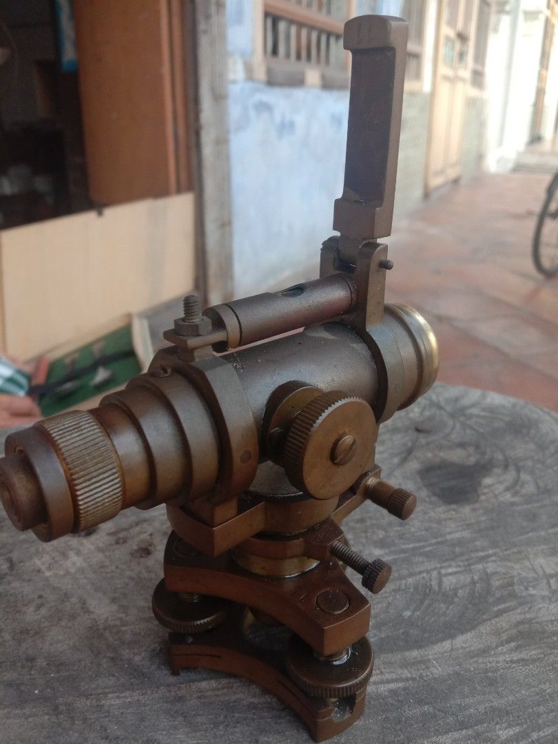 Antique Brass Top Bubble Dumpy Level 7", Hobbies & Toys, Collectibles ...