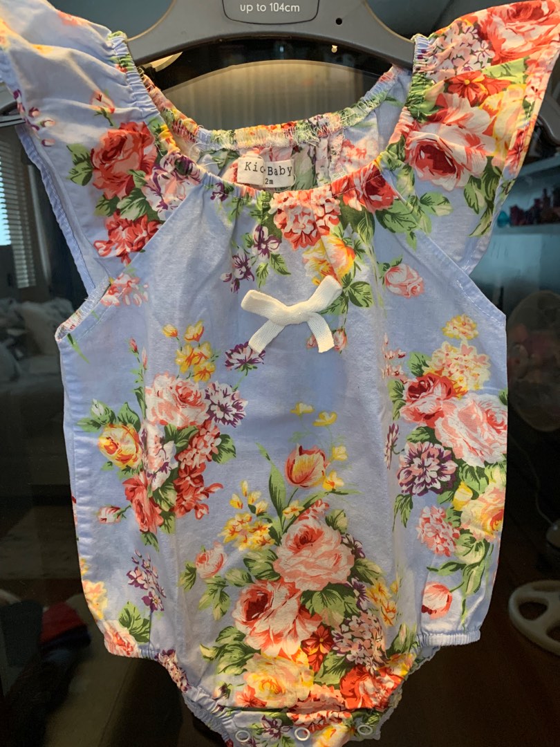 Baby Floral Onesie with Ribbon Detail and Bottom Button Snaps 6 to 12 ...
