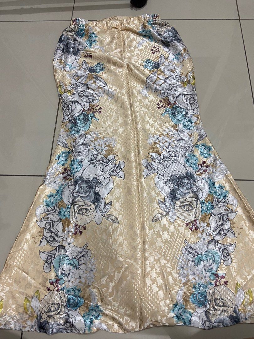 Baju kurung hanis zalikha x jakel yellow, Women's Fashion, Dresses ...