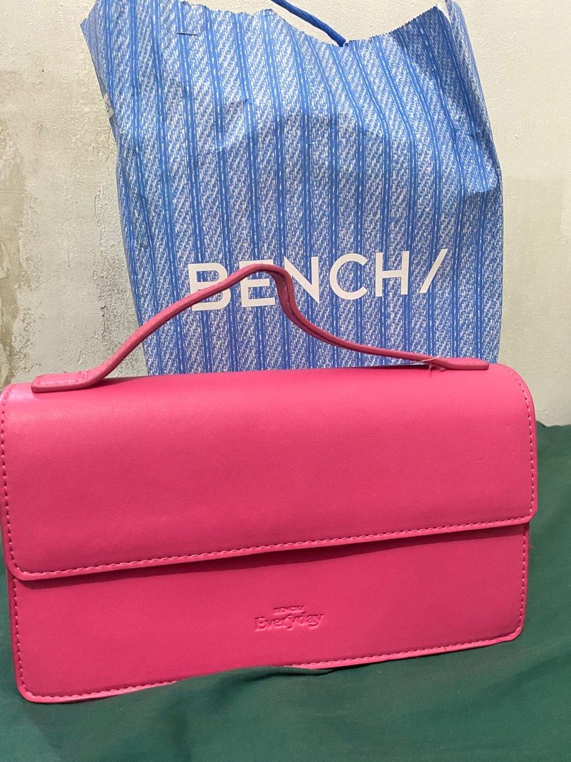 bench pink sling hand bag, Women's Fashion, Bags & Wallets, Cross-body ...