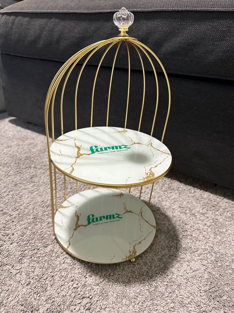 Bird cage display, Furniture & Home Living, Home Decor, Vases ...
