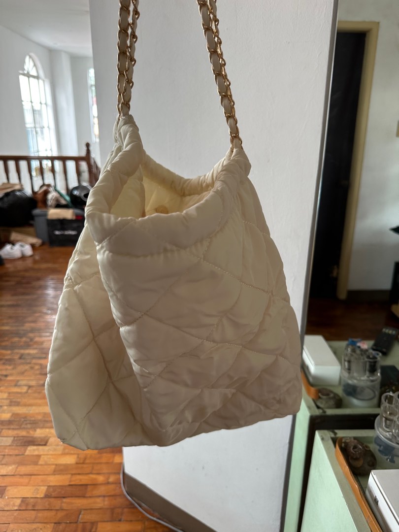 BKK Chain Puffer bag on Carousell