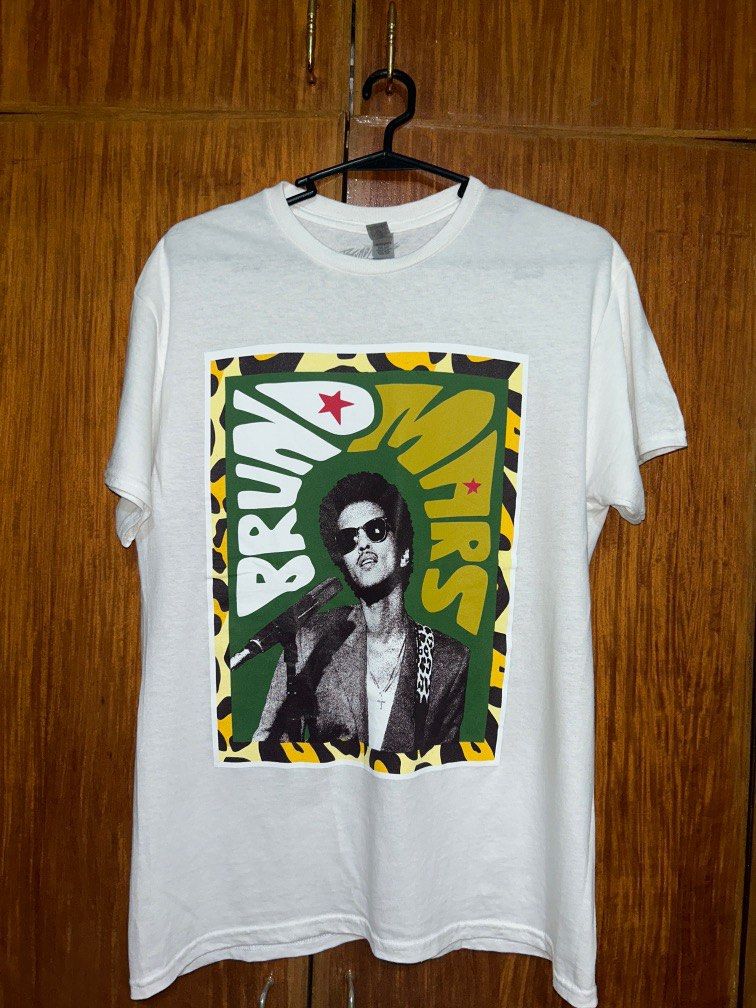 Bruno Mars Official Merch 2023 Concert, Men's Fashion, Tops & Sets ...