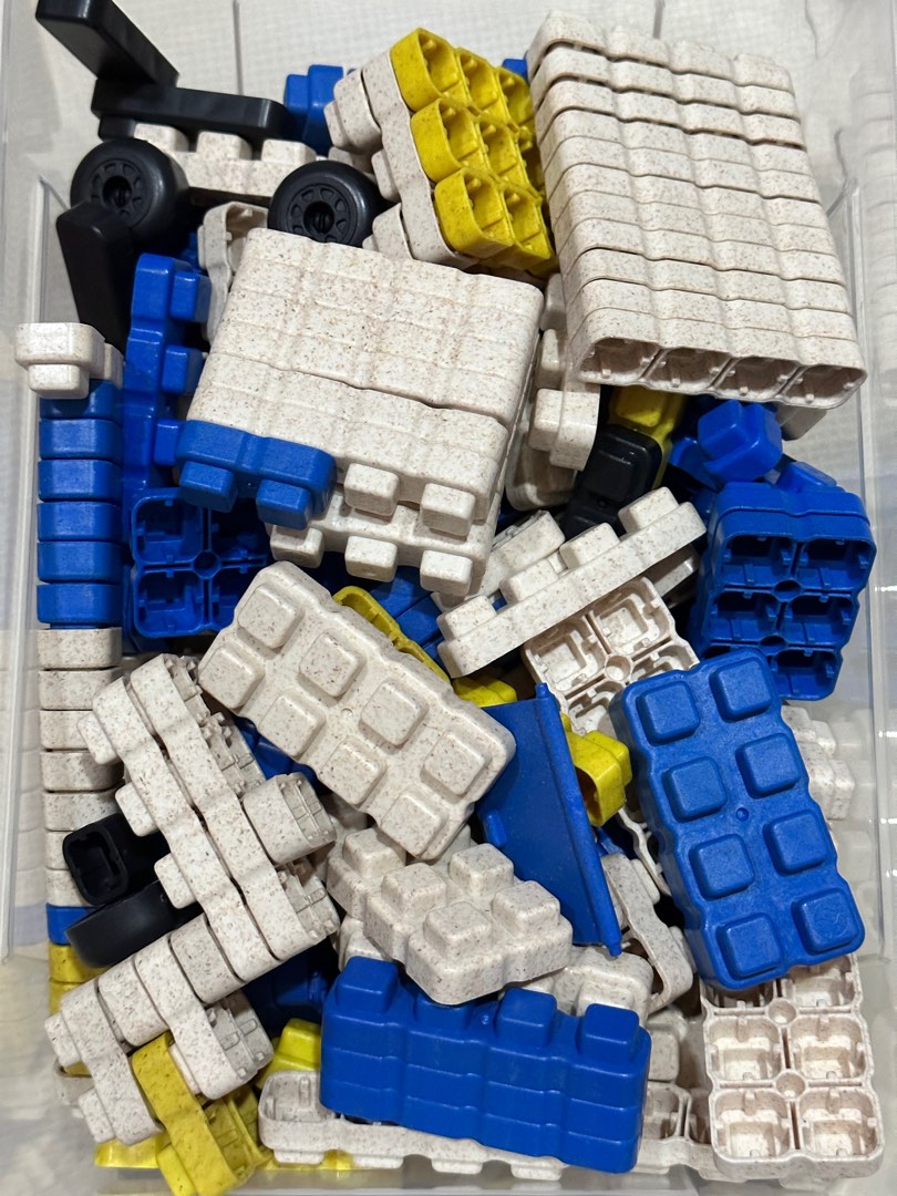 Building blocks on Carousell Building blocks on Carousell
