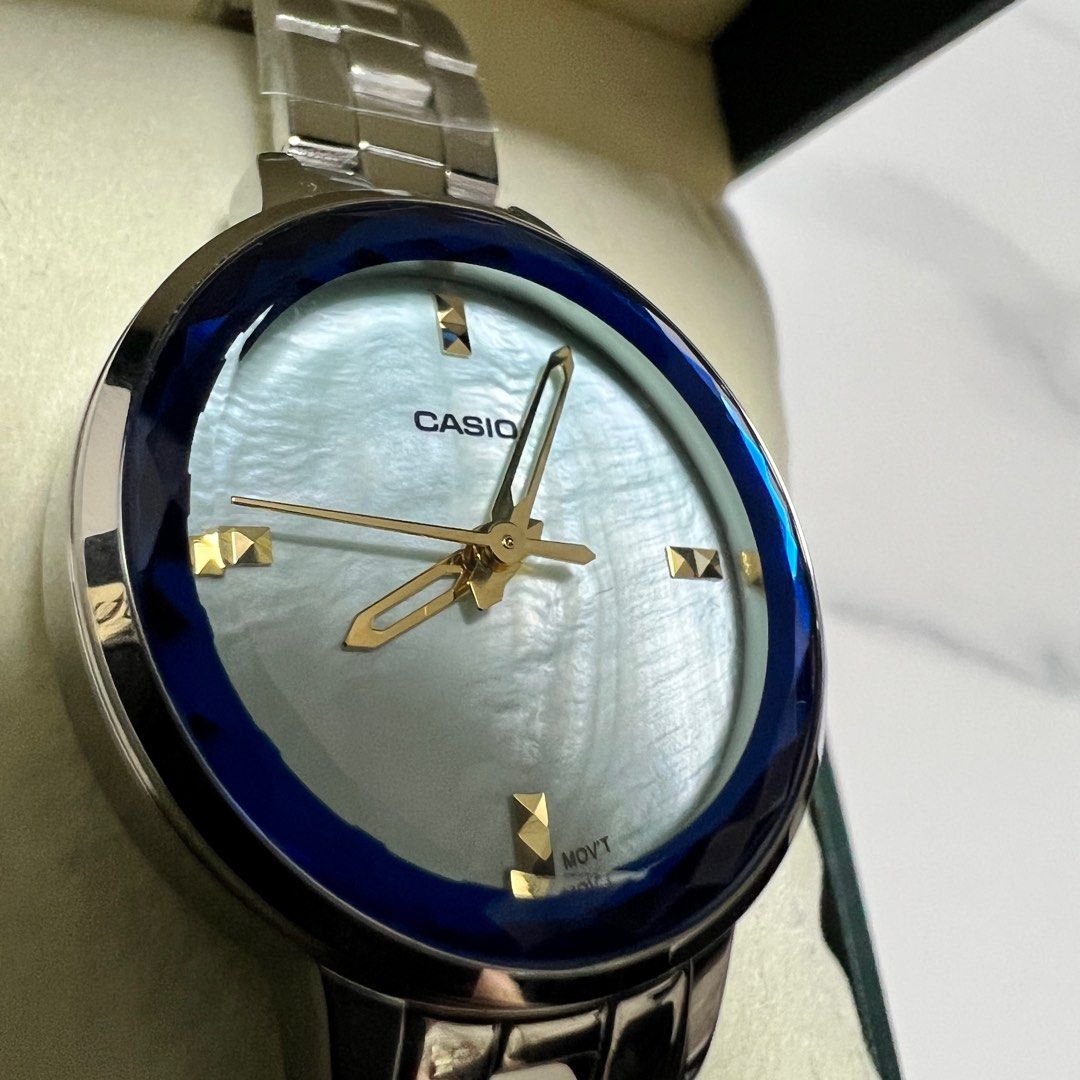 Casio Watch - Aesthetic Lightweight Cyan, 男裝, 手錶及配件, 手錶 - Carousell