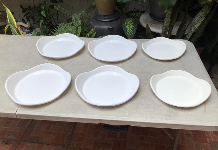 CATCH PLATES FOR PLANTERS - To Dalily Nova QC on Carousell