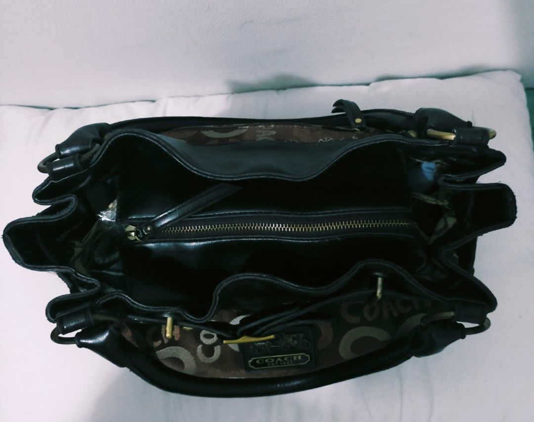 Coach Bucket w/ Belt Bag on Carousell