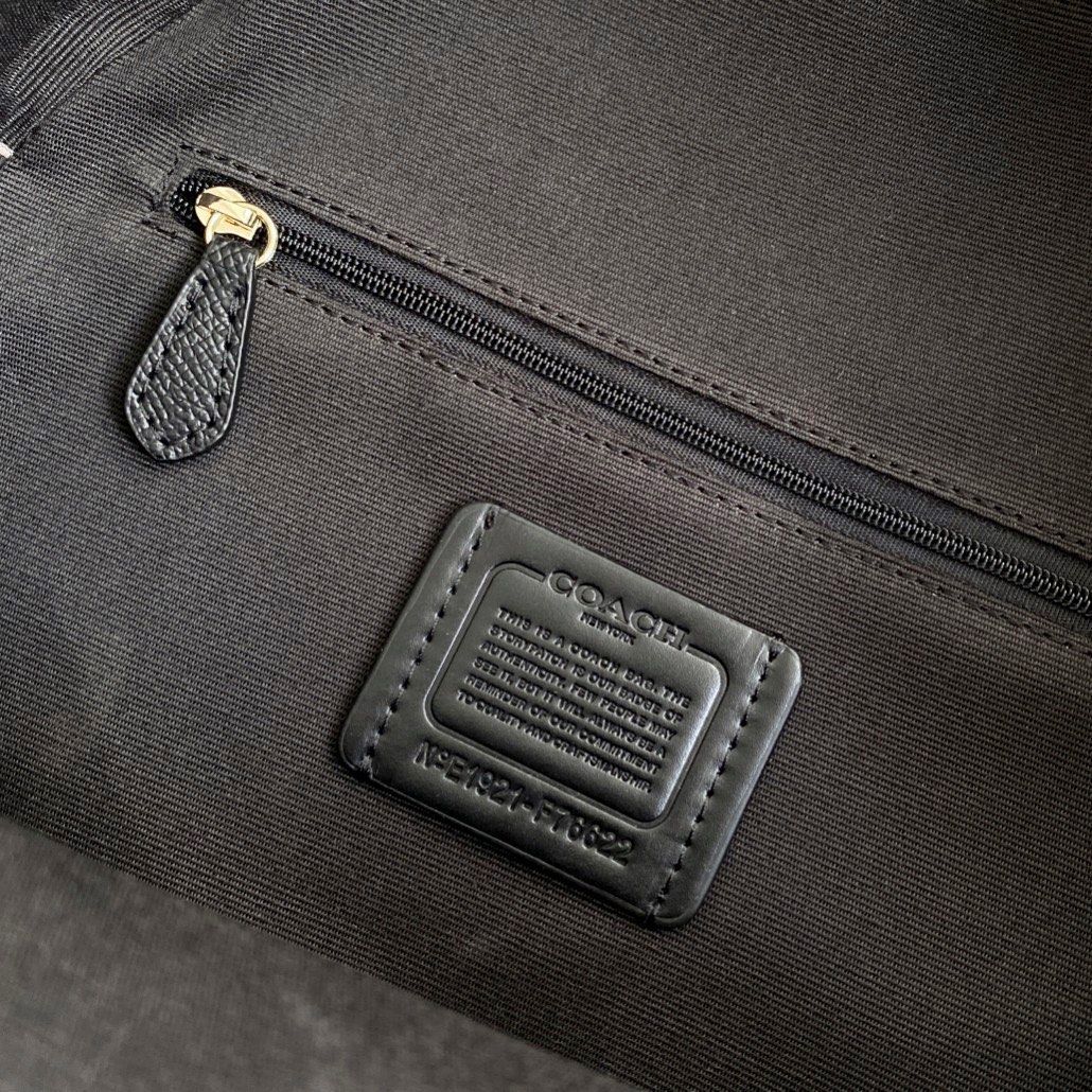 Coach Classic Backpack F76622, Women's Fashion, Bags & Wallets ...