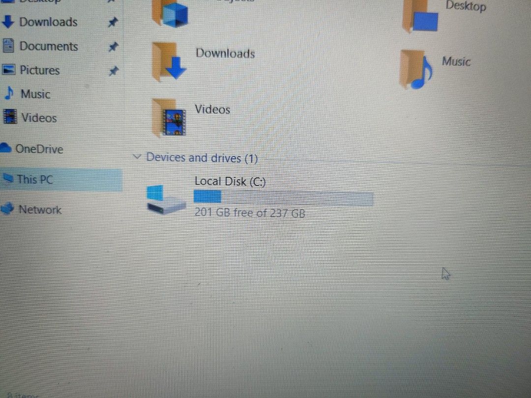 Dell Inspiron 5557 15.6" screen / i5-6th gen/ 4gb/ 256gb ssd / geforce ...