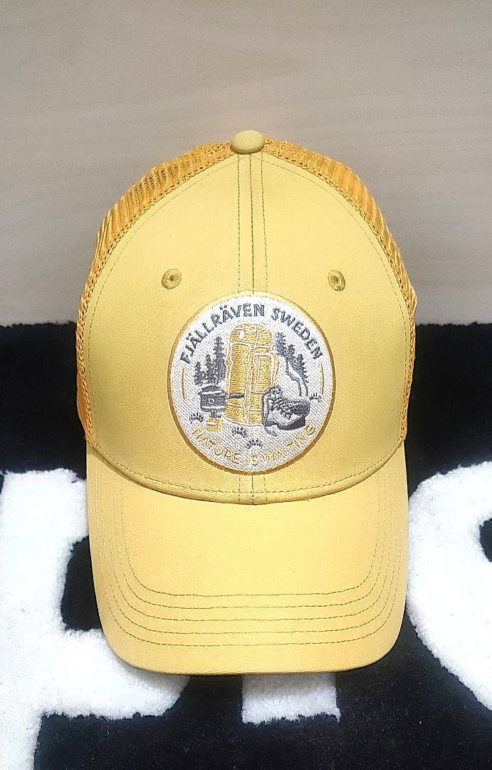 FJALLRAVEN CAP, Men's Fashion, Watches & Accessories, Caps & Hats on ...
