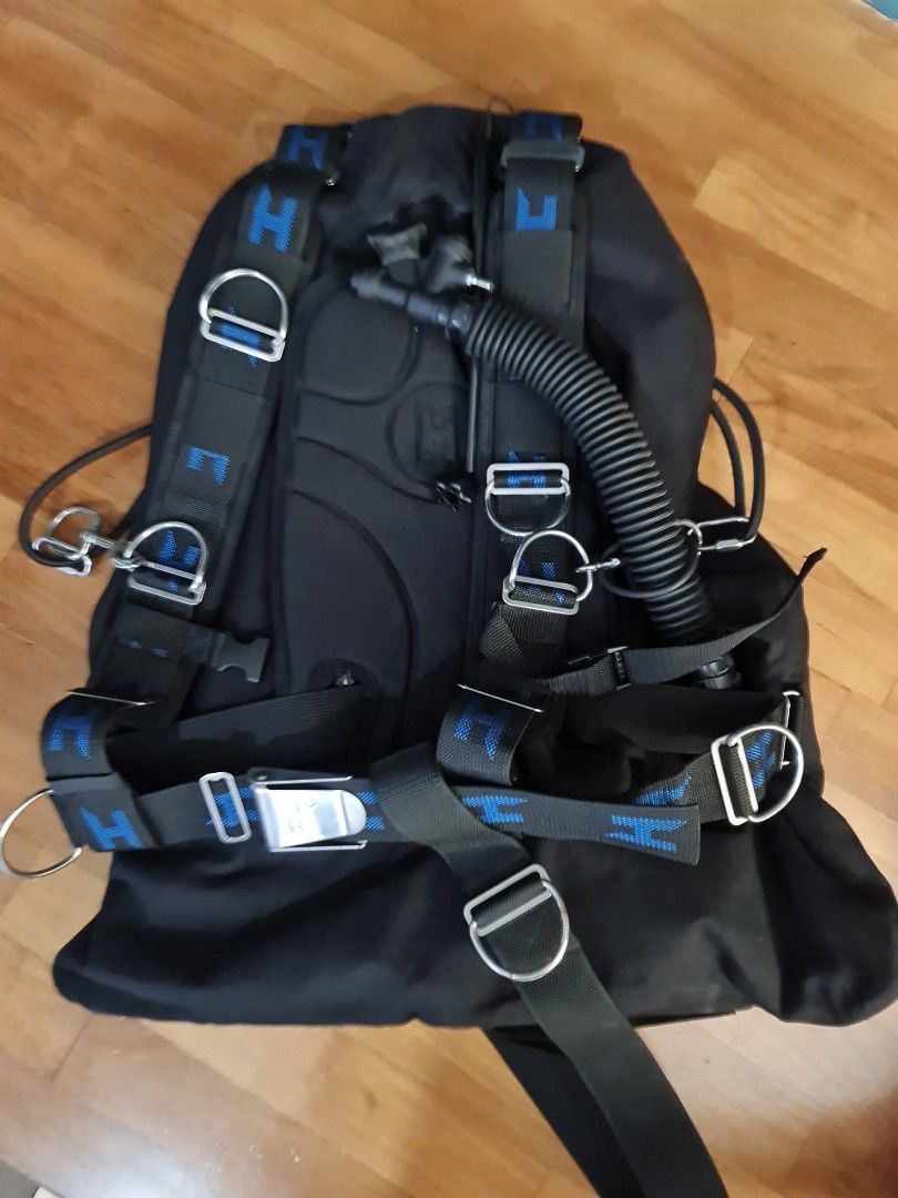 Halcyon Contour SM50 side mount BCD, Sports Equipment, Sports & Games ...