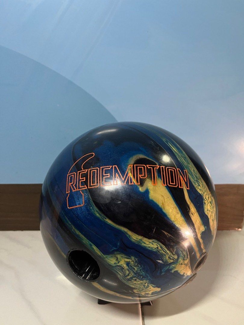 Hammer Redemtion Bowling ball, Sports Equipment, Sports & Games ...