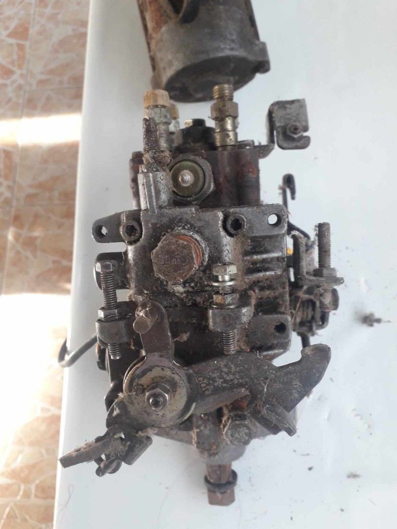 Injection Pump and Starter for Mazda R2 & RF, Car Parts & Accessories ...