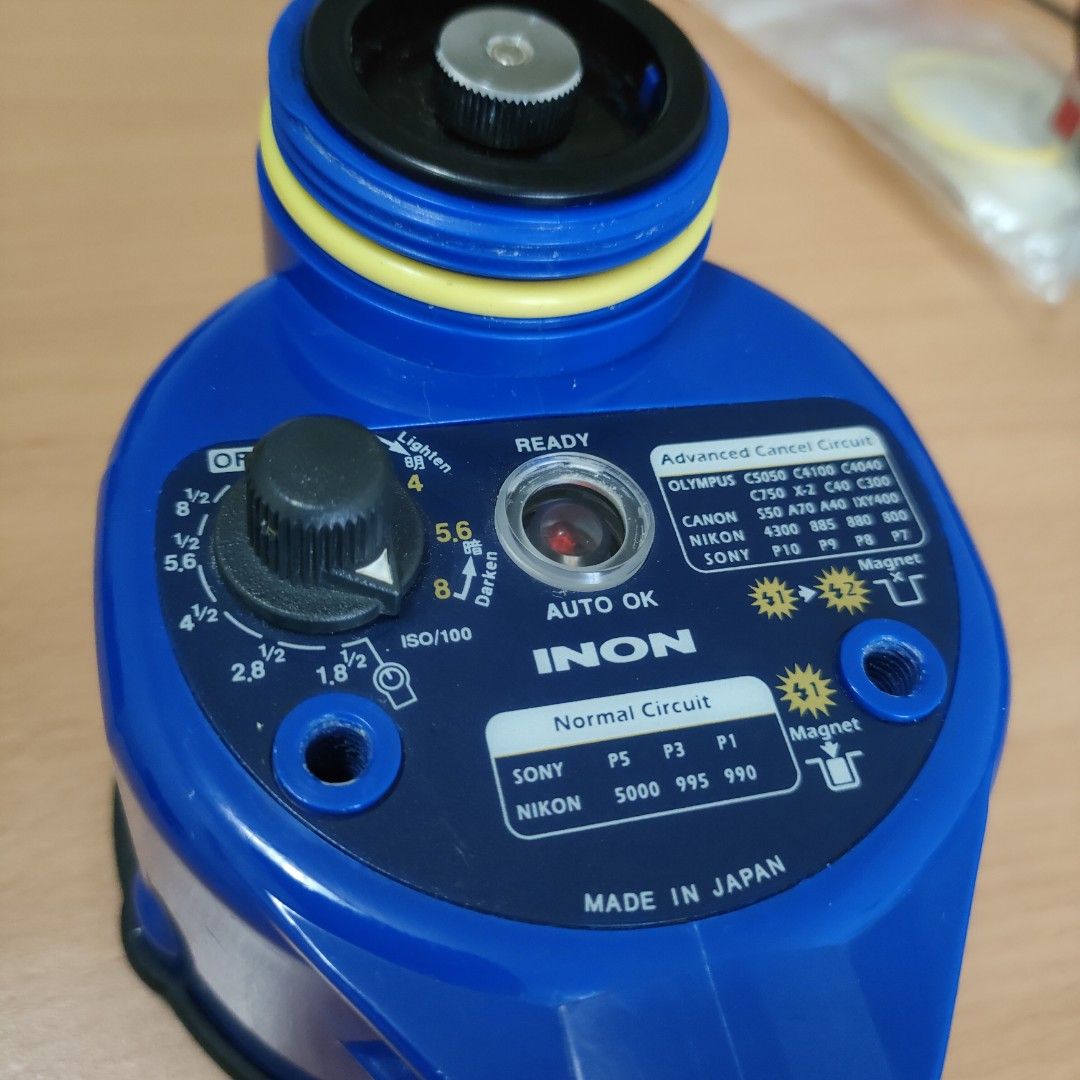 Inon D180s Underwater Strobe Flash Set, Photography, Cameras on Carousell