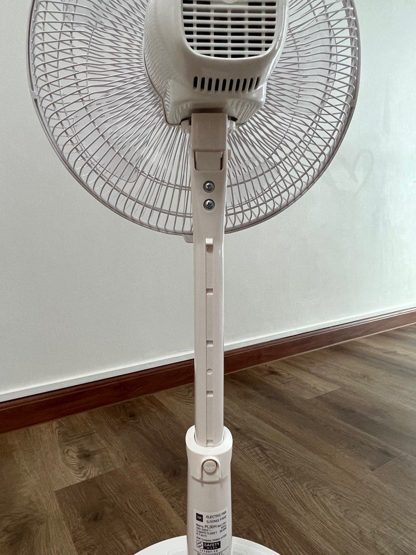 KDK Electric Stand Fan (PL30H), Furniture & Home Living, Lighting ...