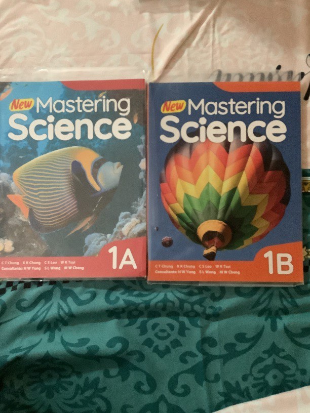 Mastering Science 1A and 1B, 興趣及遊戲, 書本 & 文具, 教科書 - Carousell
