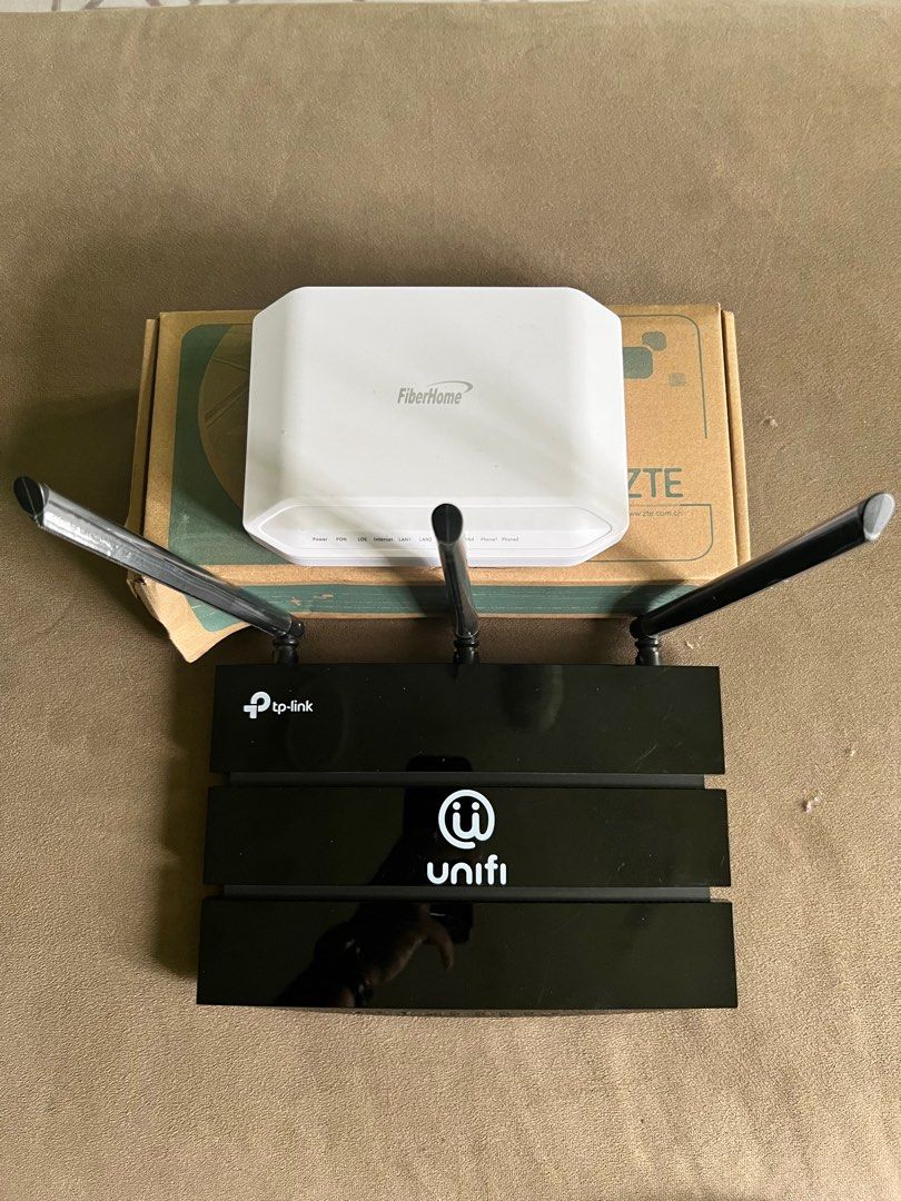 Modem + Router Unifi, Computers & Tech, Parts & Accessories, Networking ...