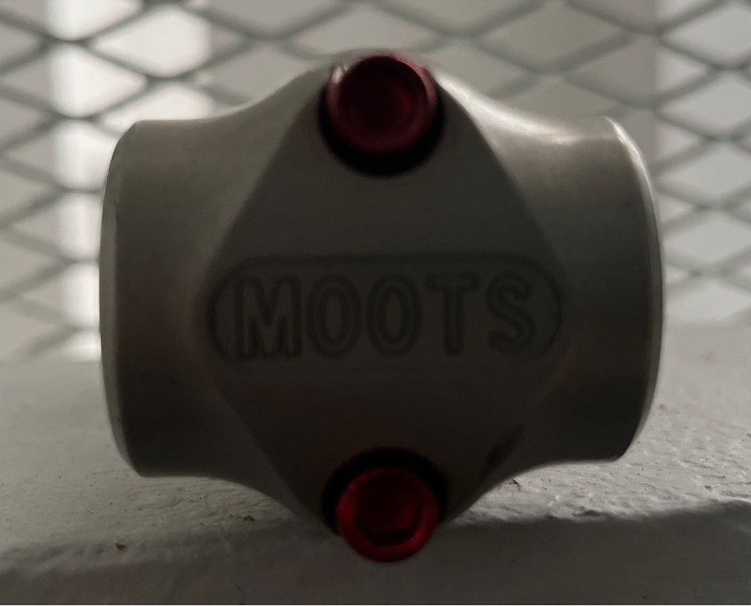Moots Titanium YBB MTB frame (Anniversary Edition) and stem, Sports ...