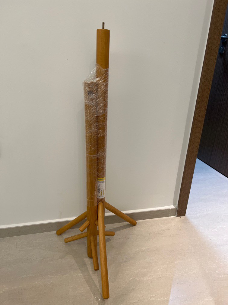 Muji Coat Stand, Furniture & Home Living, Home Improvement ...