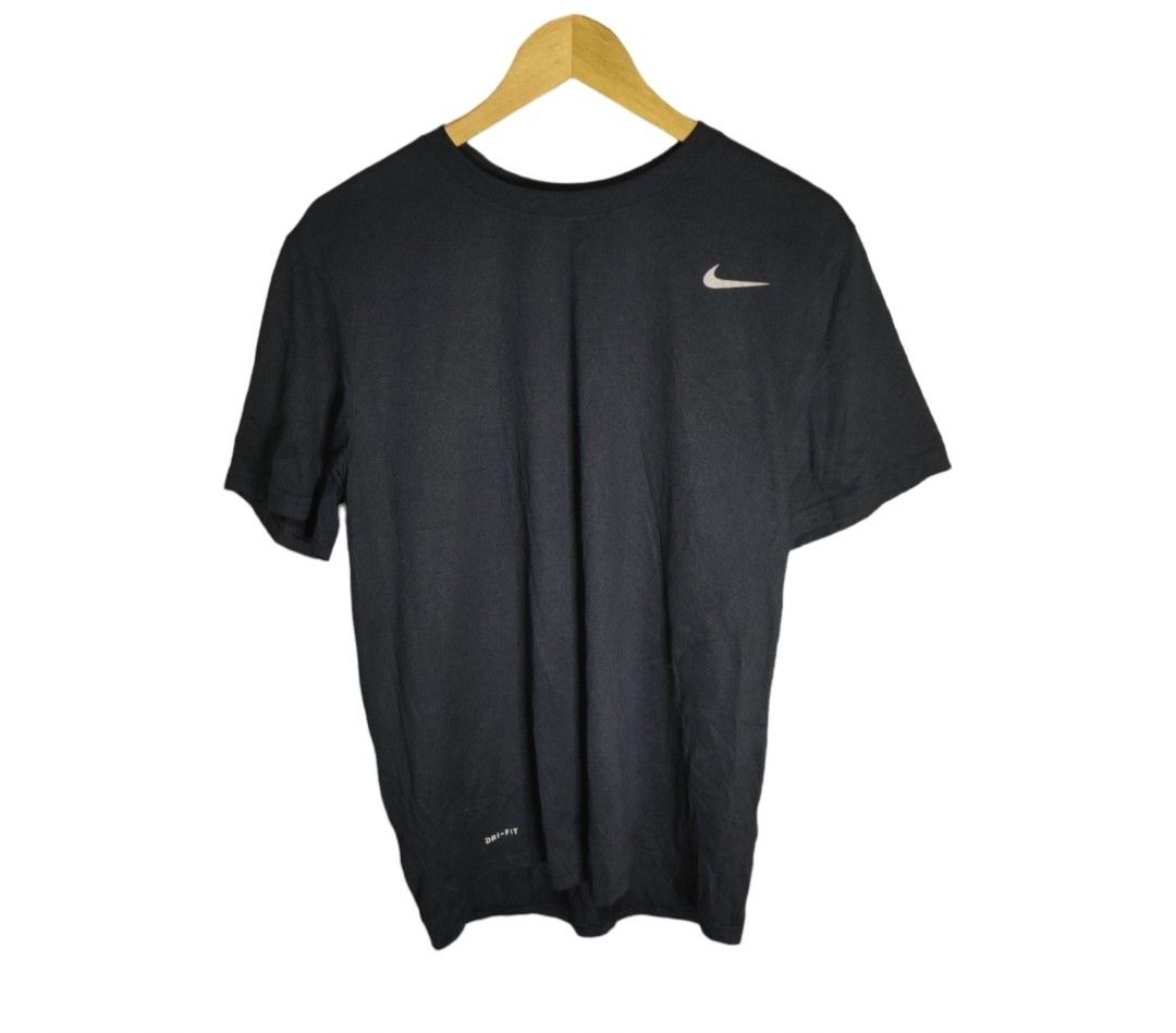 Nike Dri-fit, Men's Fashion, Activewear on Carousell