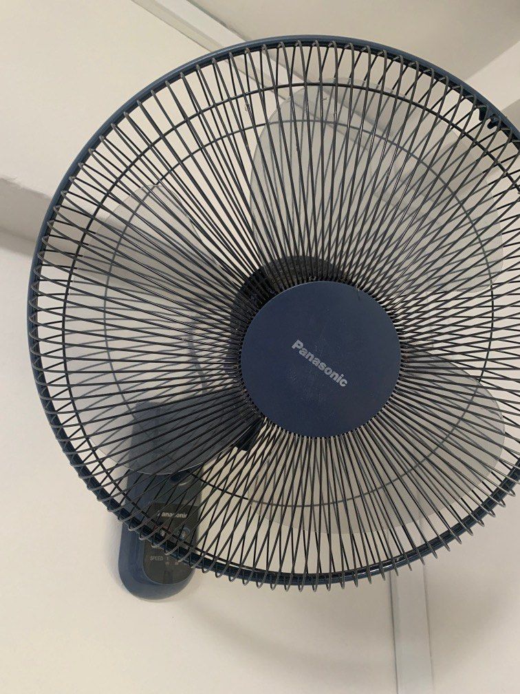 Panasonic wall fan (slight Faulty), Furniture & Home Living, Lighting ...