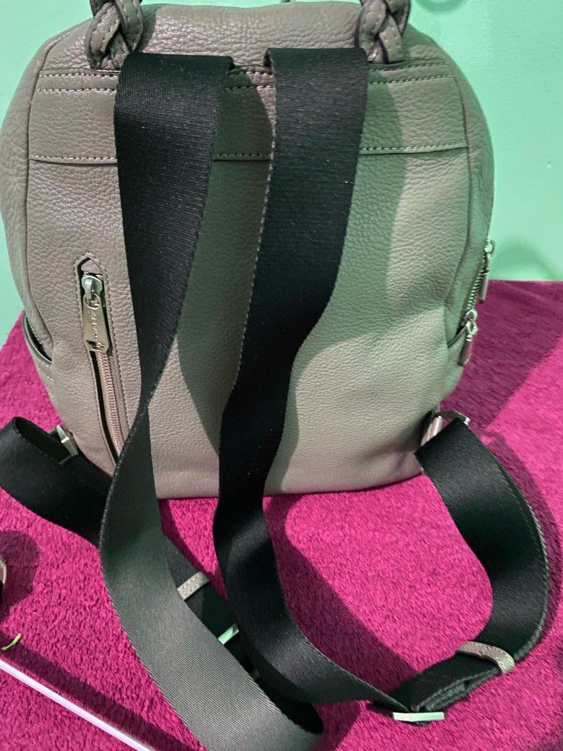 RARE ORYANY LEATHER BACKPACK, Women's Fashion, Bags & Wallets ...