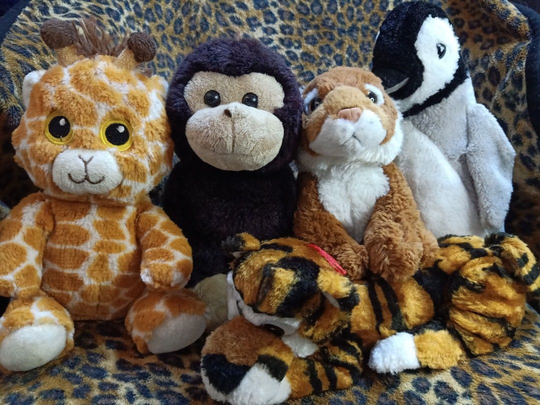 REALISTIC SAFARI / JUNGLE ANIMALS BUNDLE SET (Giraffe / Monkey / Lion ...