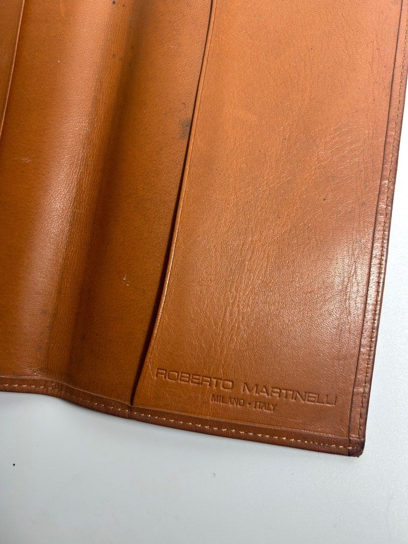 Roberto Martinelli Bi Fold Wallet on Carousell