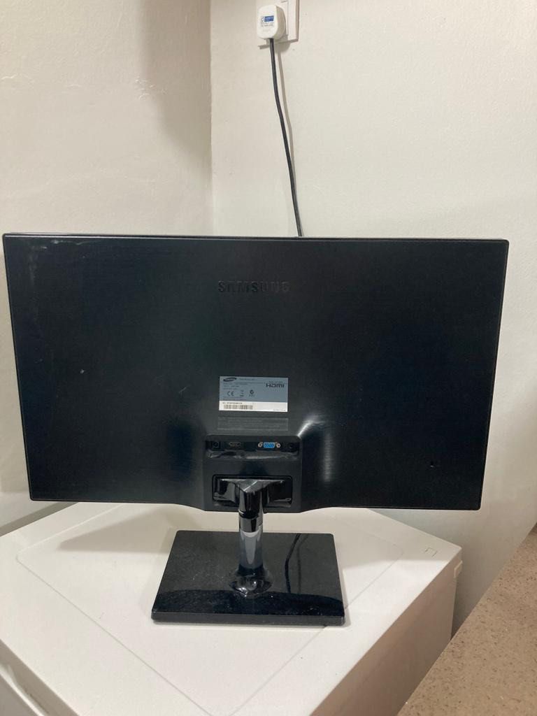 Samsung 27 inch monitor, Computers & Tech, Parts & Accessories, Monitor ...