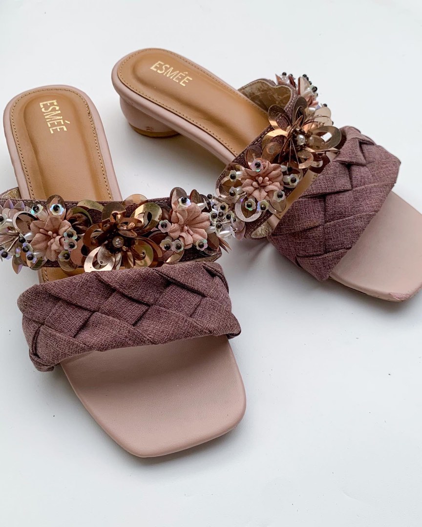 Sandal payet merry (merk esmee.official), Fesyen Wanita, Sepatu di ...