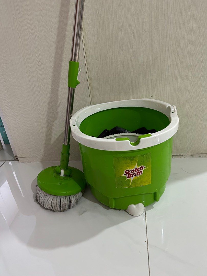 Scotch Brite mop set, TV & Home Appliances, Other Home Appliances on ...
