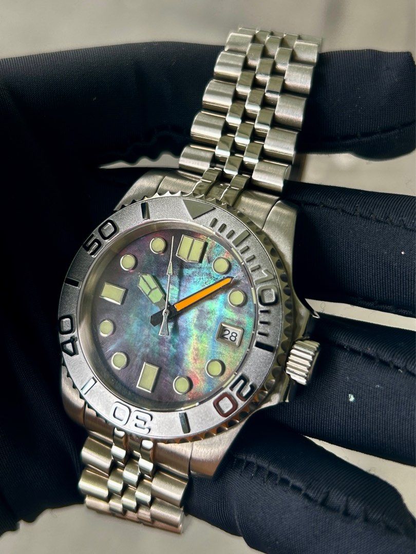 Seiko mod oyster cosmo, Luxury, Watches on Carousell